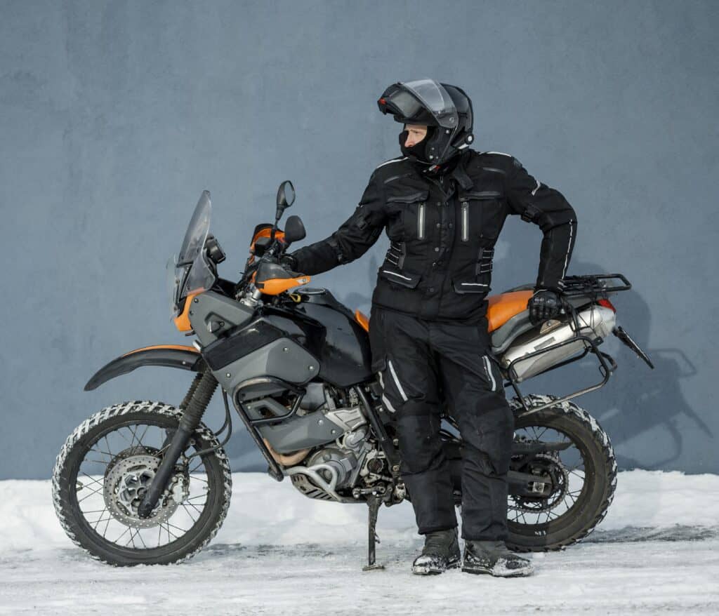 Windchill On Wheels: Decoding Motorcycle Riding Temps